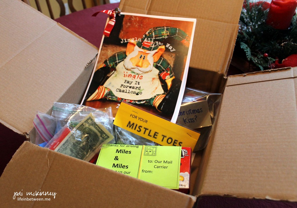 Pay it Forward Christmas Gift & Challenge | the creative life in between