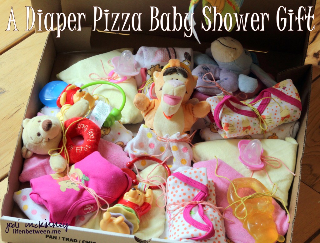 A Diaper Pizza Baby Shower Gift | the creative life in between